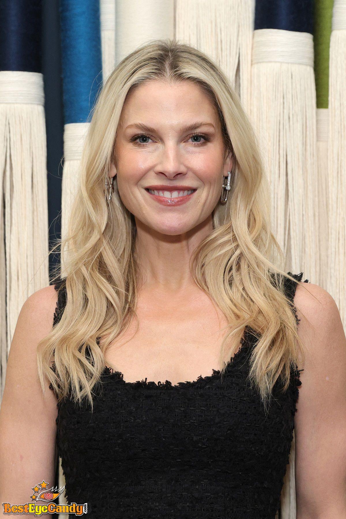 Ali Larter Photo #7711594 [1200x1800] @ ...::: BestEyeCandy.com