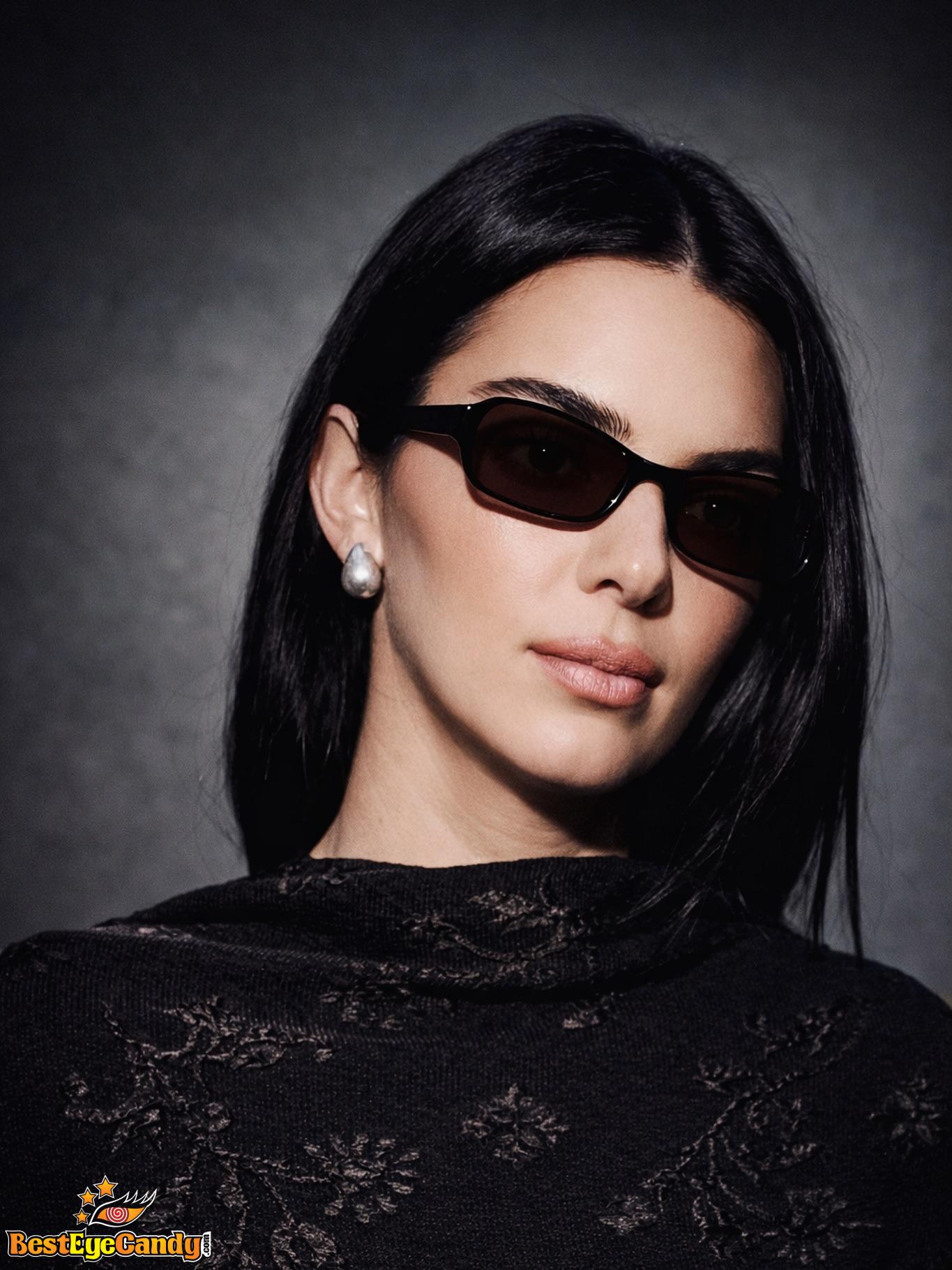 Kendall Jenner Photo #7763821 [1365x1820] @ ...::: BestEyeCandy.com